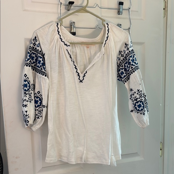Tops | Bohemian White And Blue Embroidered Tunic With 34 Sleeves | Poshmark
